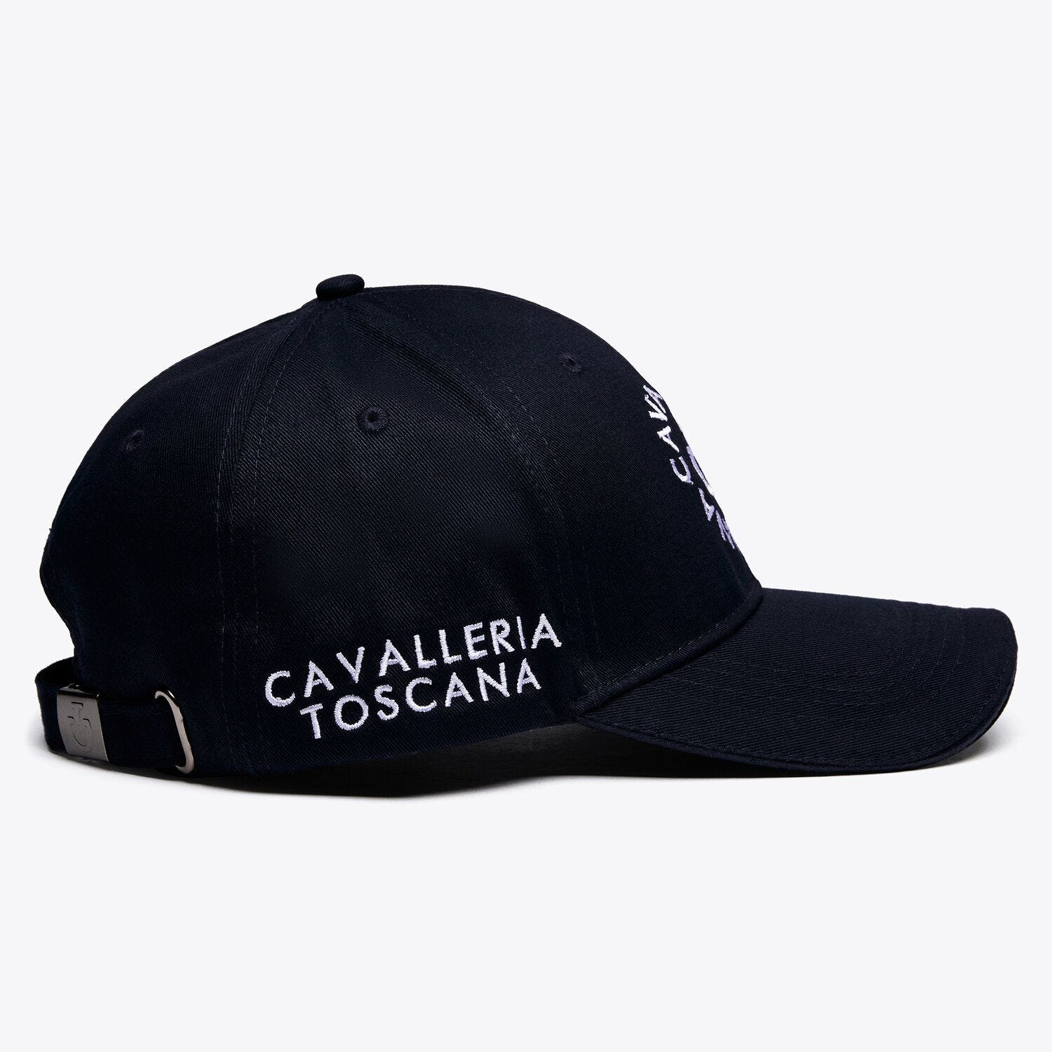 Cotton baseball cap with an embroidered logo